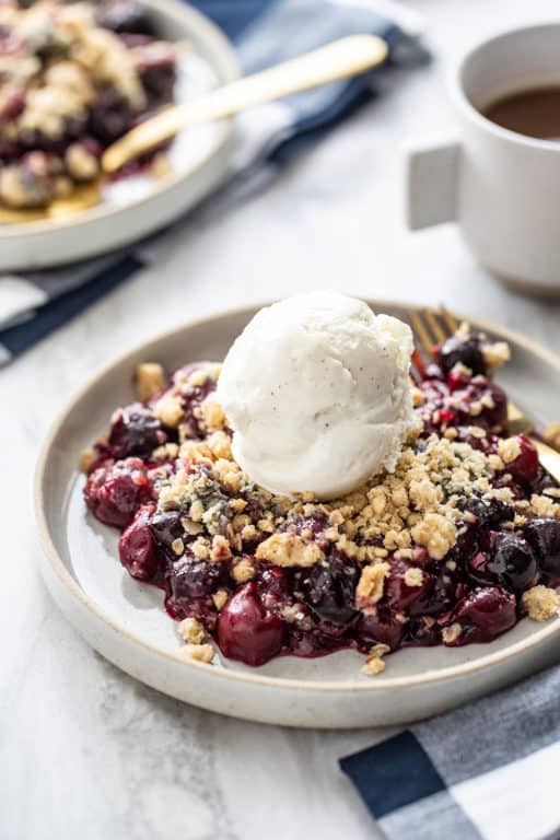 Cherry Crisp (Made with homemade pie filling) - My Baking Addiction