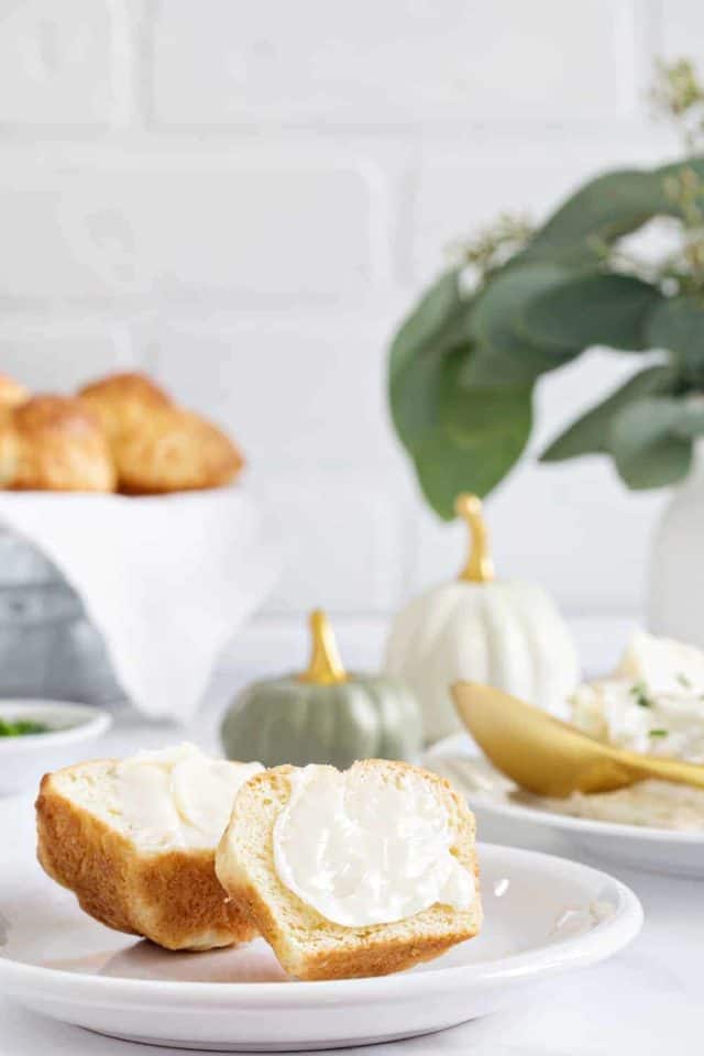 Sour Cream Rolls - My Baking Addiction