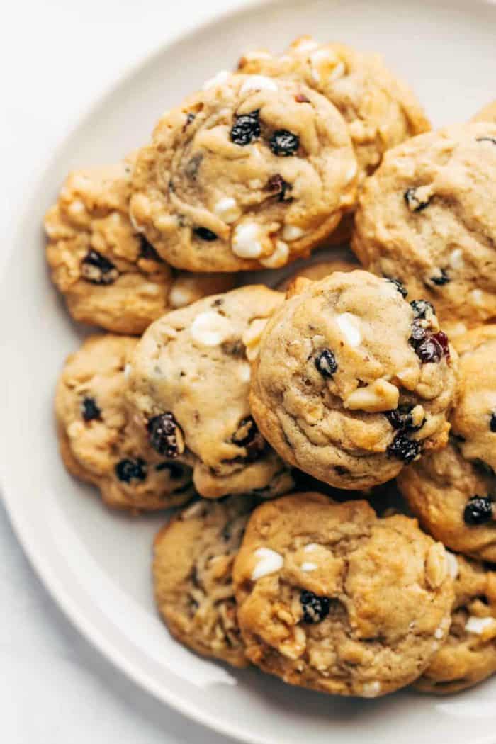 Chewy Granola Cookies Recipe - My Baking Addiction