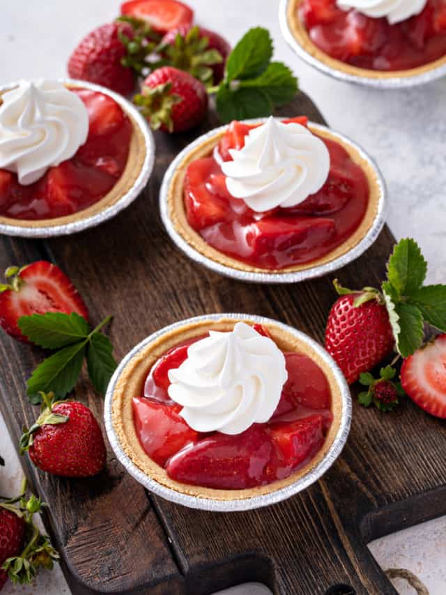 Strawberry Pie Filling Recipe - My Baking Addiction