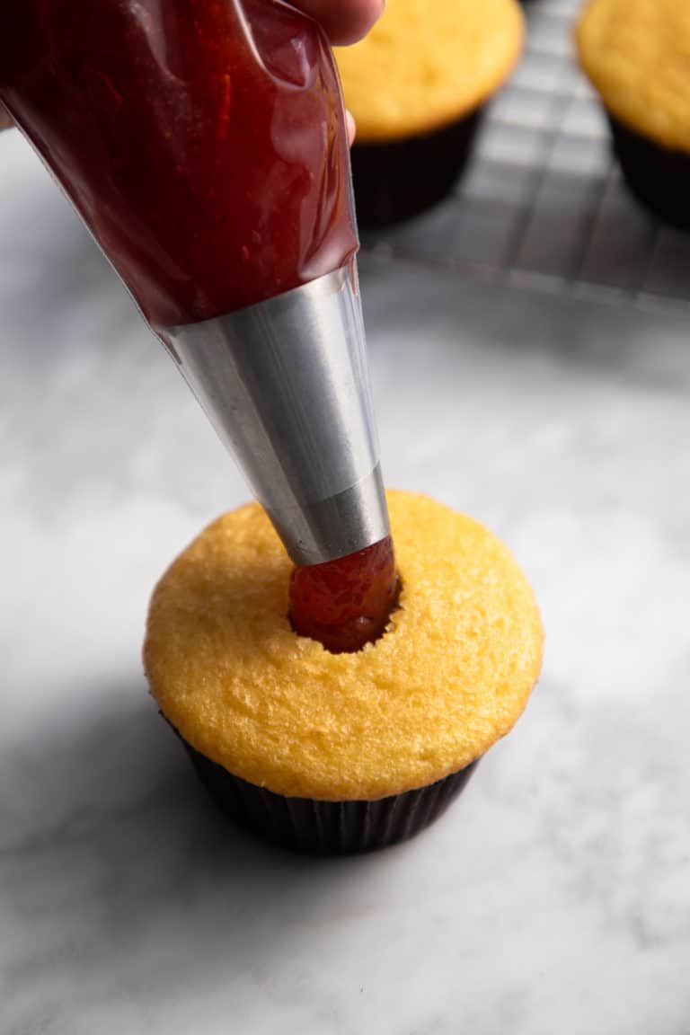 How to Fill Cupcakes [2 easy methods!] | My Baking Addiction