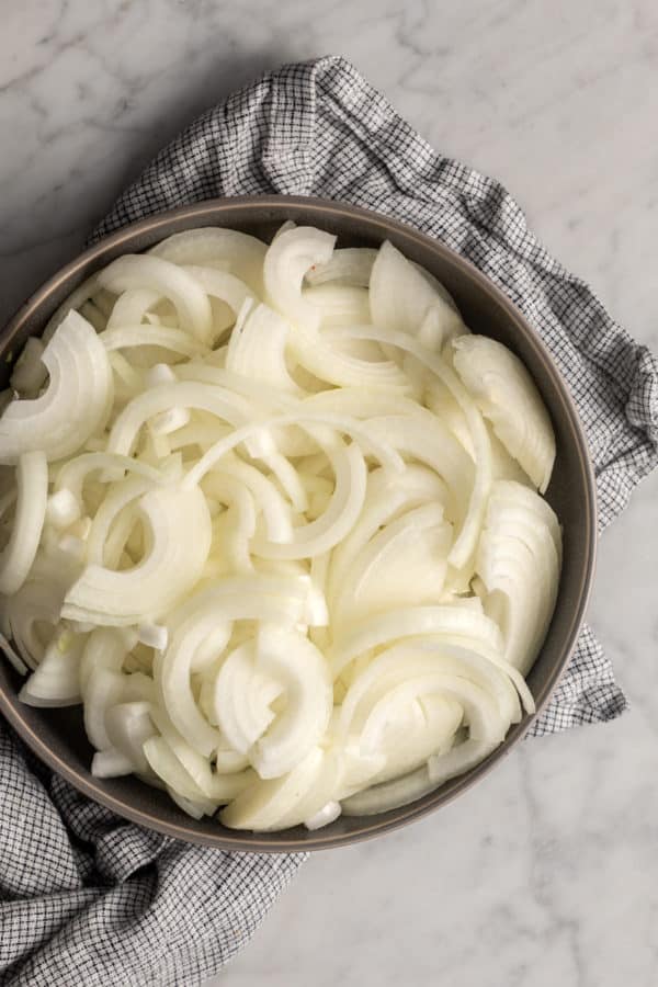 How to Caramelize Onions - My Baking Addiction