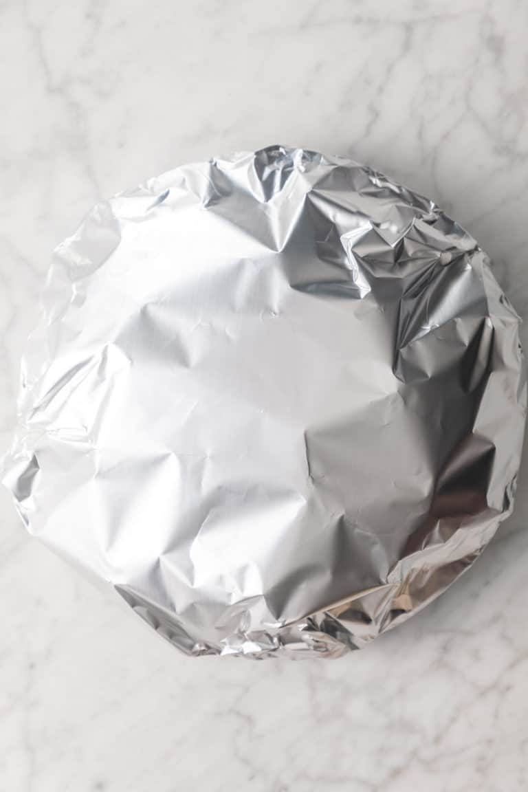 How to Freeze Cake (4 methods!) - My Baking Addiction