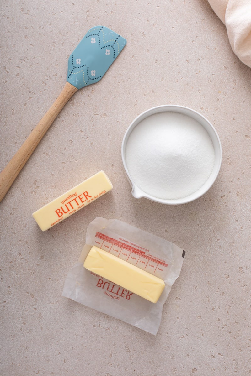 How to Cream Butter and Sugar - My Baking Addiction
