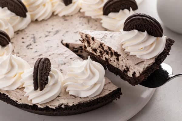 Oreo Pie (No bake!) - My Baking Addiction