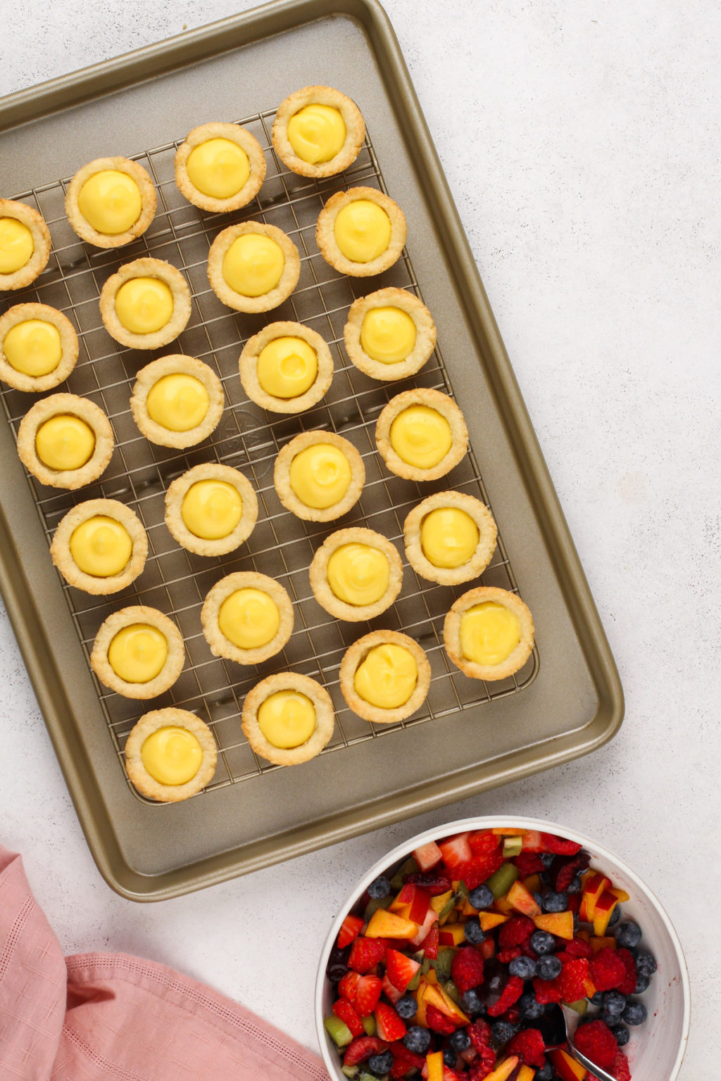 Mini Fruit Tarts - My Baking Addiction