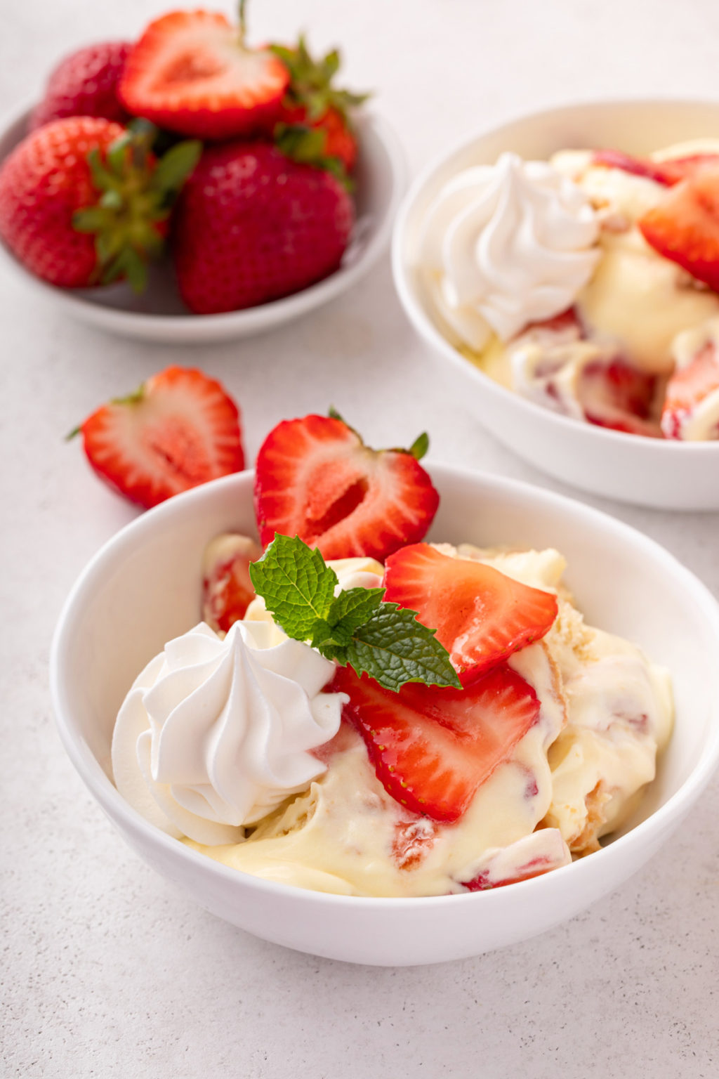 Strawberry Trifle - My Baking Addiction