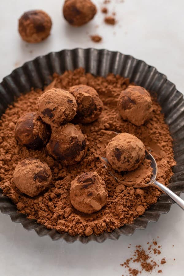 Cocoa Powder 101 - My Baking Addiction