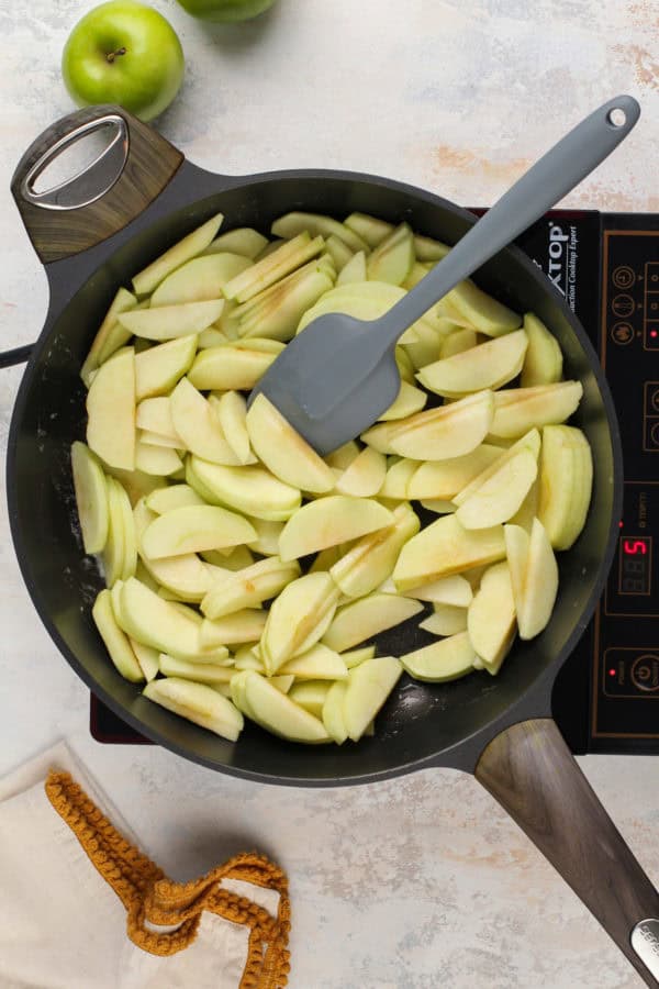 Easy Easy Sautéed Apples - My Baking Addiction