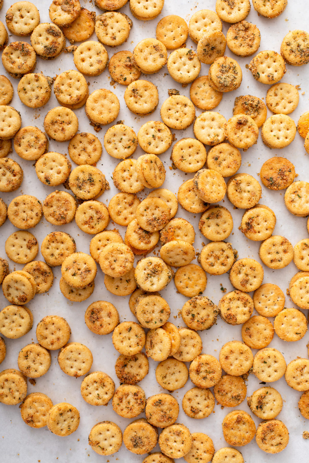 Super Easy Ranch Crackers - My Baking Addiction