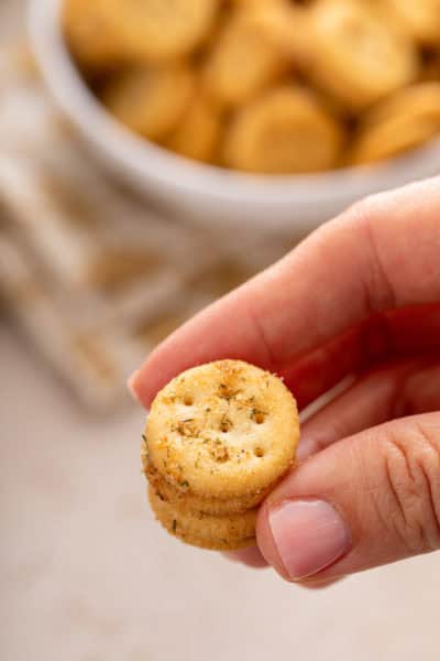 Super Easy Ranch Crackers - My Baking Addiction