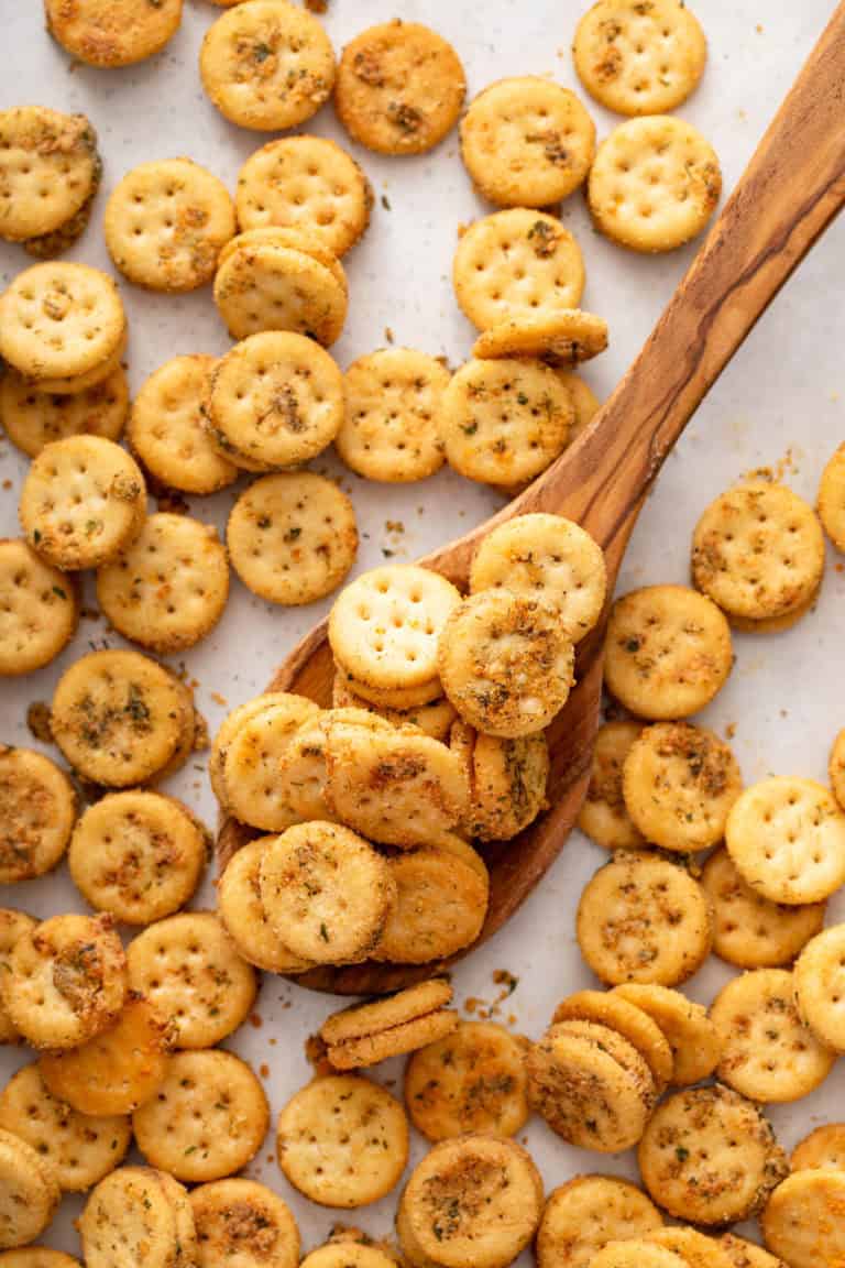 Super Easy Ranch Crackers - My Baking Addiction
