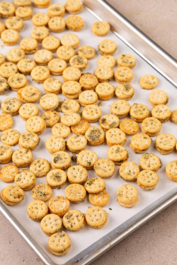 Super Easy Ranch Crackers - My Baking Addiction