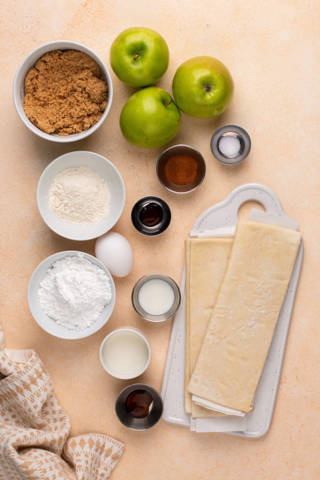 Puff Pastry Apple Strudel - My Baking Addiction