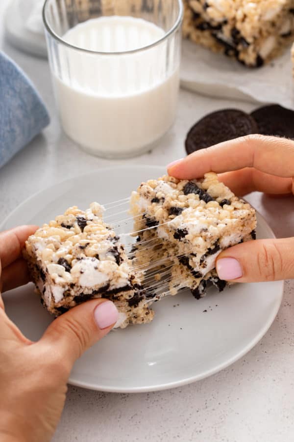 Oreo Rice Krispie Treats - My Baking Addiction