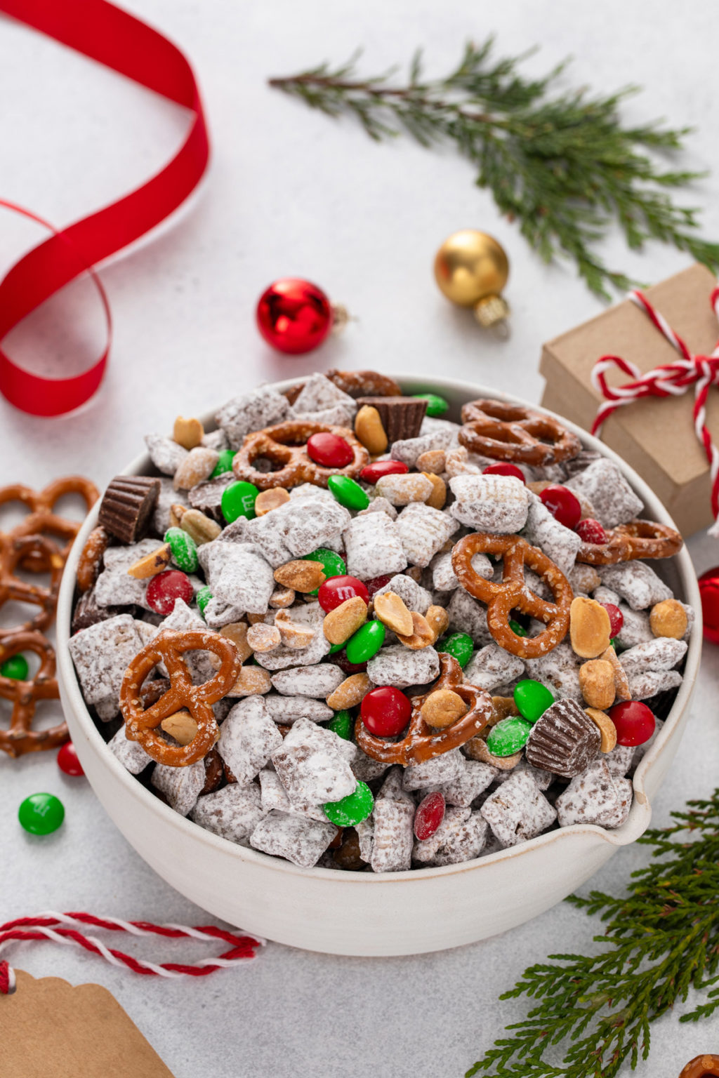 Reindeer Chow (Easy No-Bake Treat) - My Baking Addiction